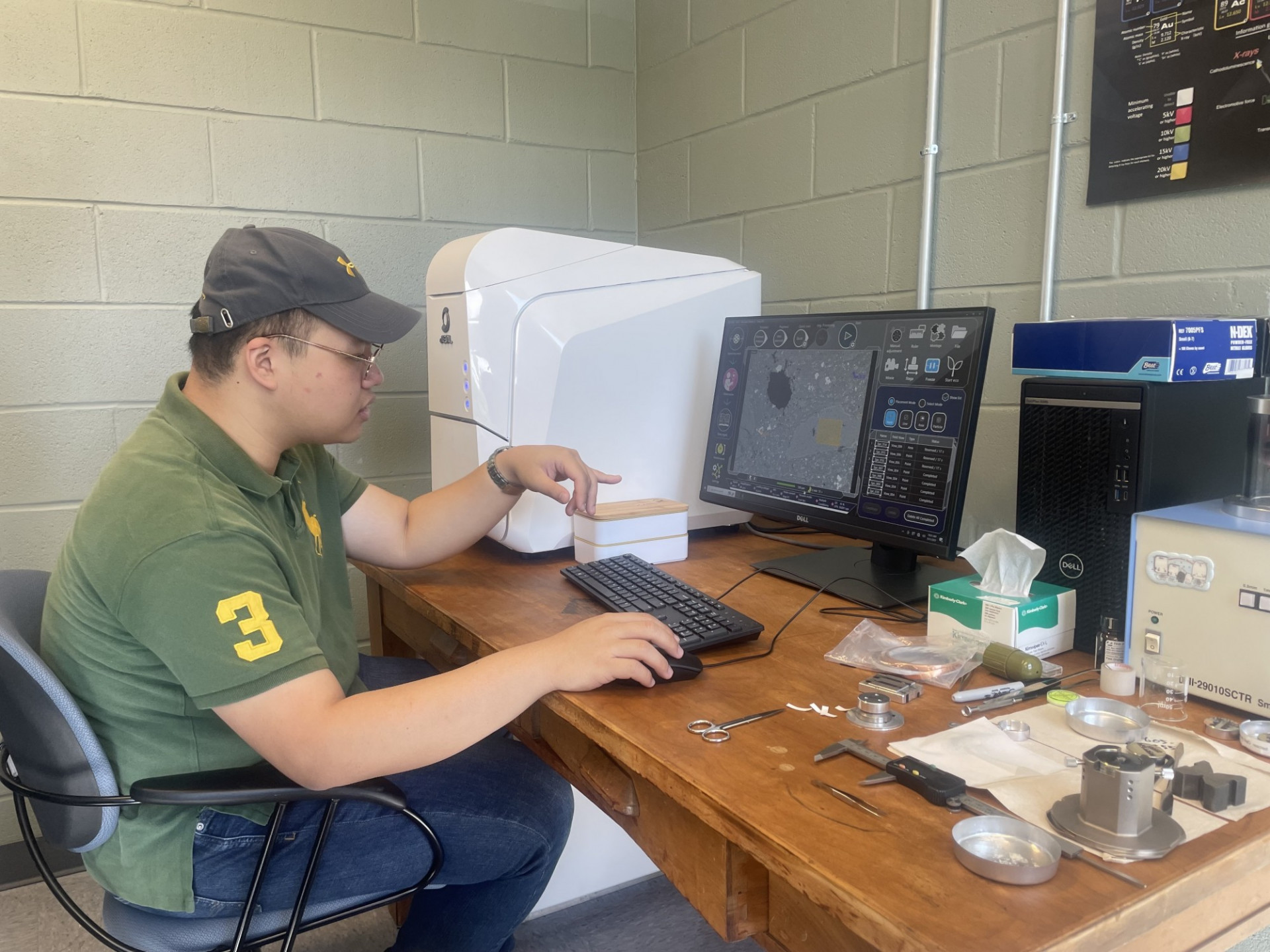 Advanced Characterization of Complex Pore Systems | Kelly Lab